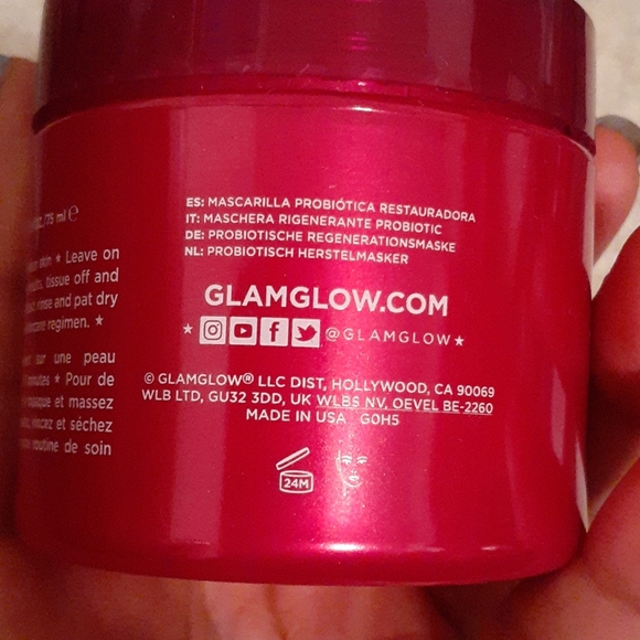 GLAMGLOW | Skincare | Glam Glow Berry Glow Probiotic Recovery Mask ...